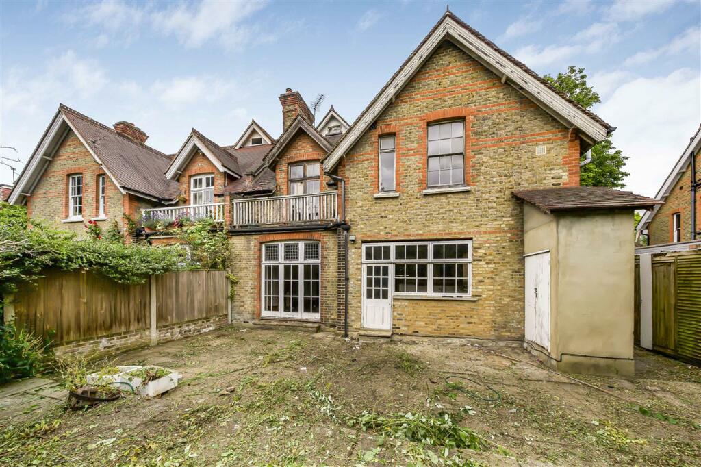 5 bedroom semi-detached house for sale – Repossessed Houses For Sale